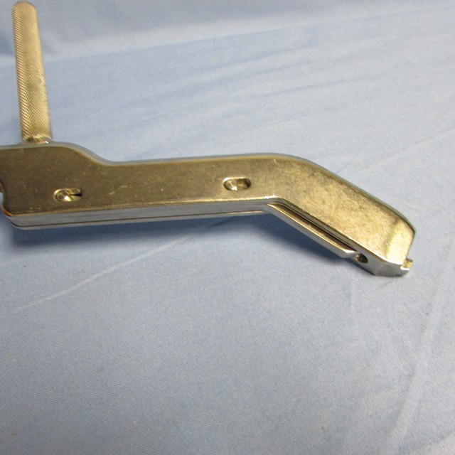 Orthopedic Surgical Exact Offset Broach Handle I-H1028HF00 | eBay