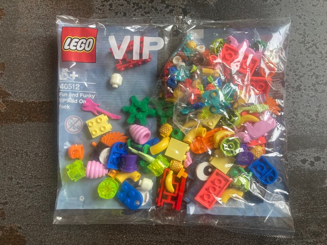 LEGO Miscellaneous: Fun and Funky VIP Add On Pack (40512) for sale ...