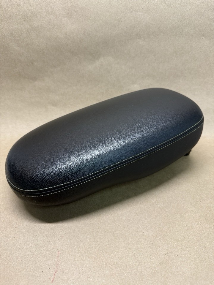 OEM 2014–2019 Kia Soul Center Console Lid Armrest Black Leather Yellow ...