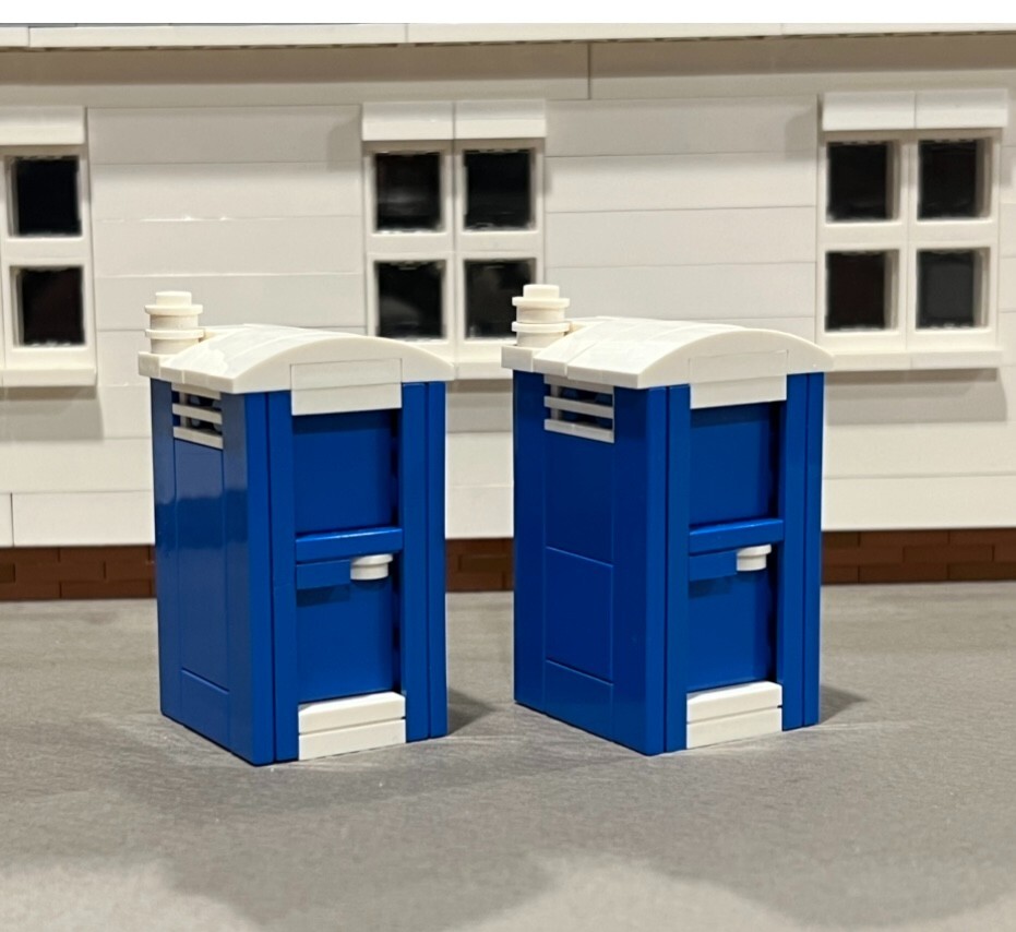 Lego Custom Town/City Accessories - Two PORTA-POTTIES - Blue (Lot 801 ...