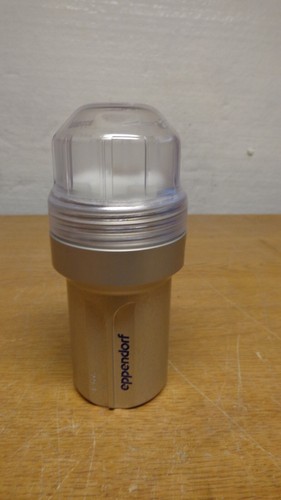 Eppendorf Centrifuge 5702 Swing Bucket for A-4-38 rotor 190g w/ Insert ...