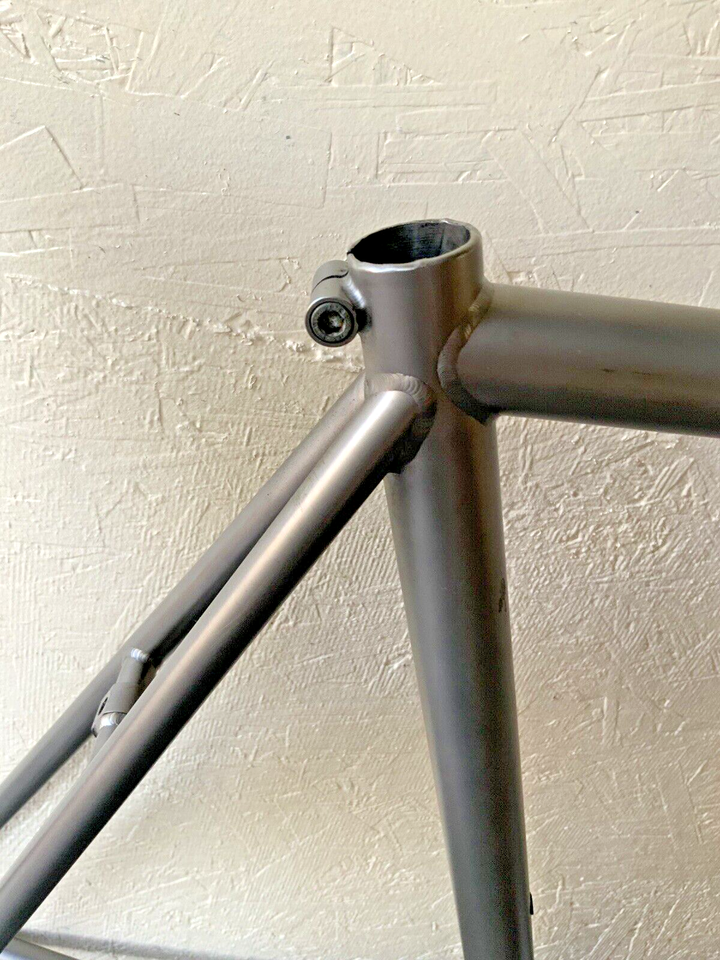 MCMAHON TITANIUM BIKE FRAME 56 CM 1.5 KGS. / 3.5 LBS. FITS 700C BSA ONE ...