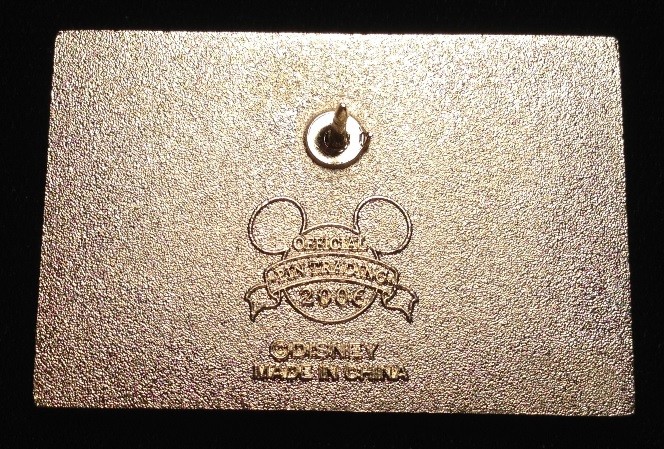 DISNEY PIN - MICKEY MOUSE Santa with World of Disney New York Logo WOD ...