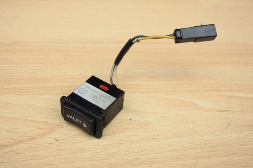 BOOT TRUNK RELEASE INHIBIT / SECURITY VALET SWITCH Jaguar XJ6 XJR X300 ...