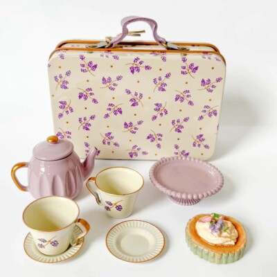 Maileg Tea Set in Suitcase for Mouse dolls Purple Madelaine free ...