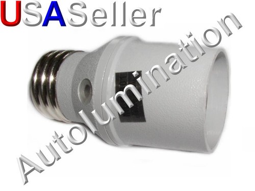 Coleman Cable Outdoor Light Control E27 Screw Light Bulb Socket With ...