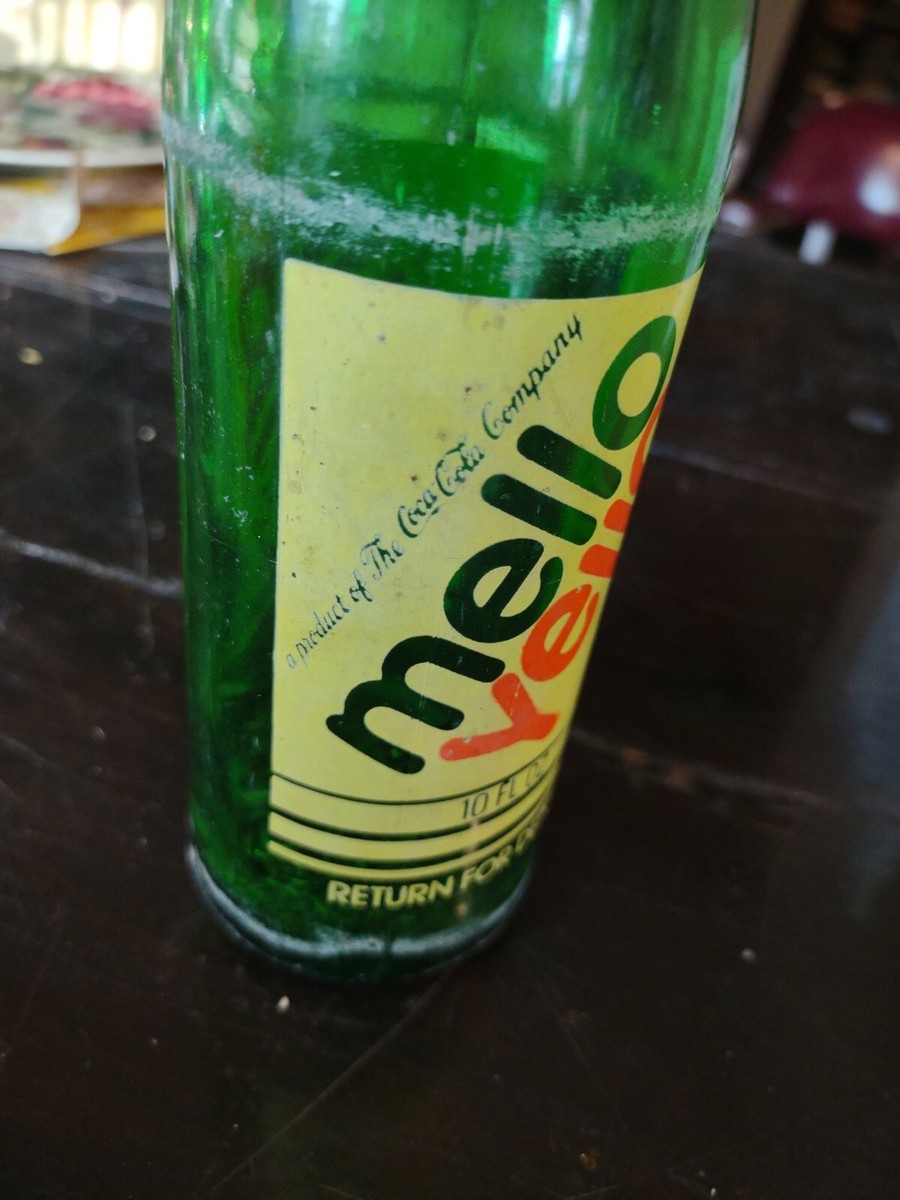 Mellow Yellow Soda Glasses Mello Yello (7) Soda Can Collection