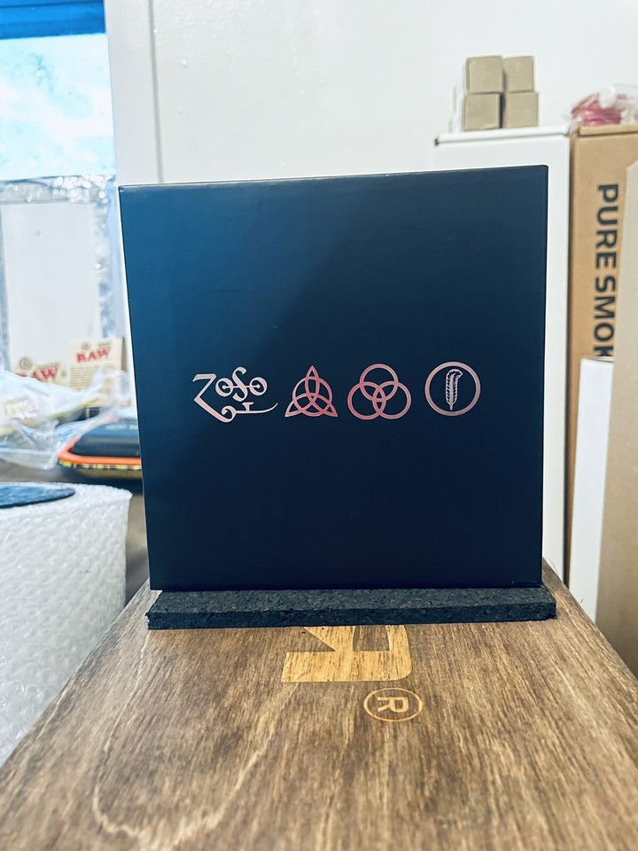 LED Zeppelin: Definitive Collection Limited Edition Box Set 12 CD ...