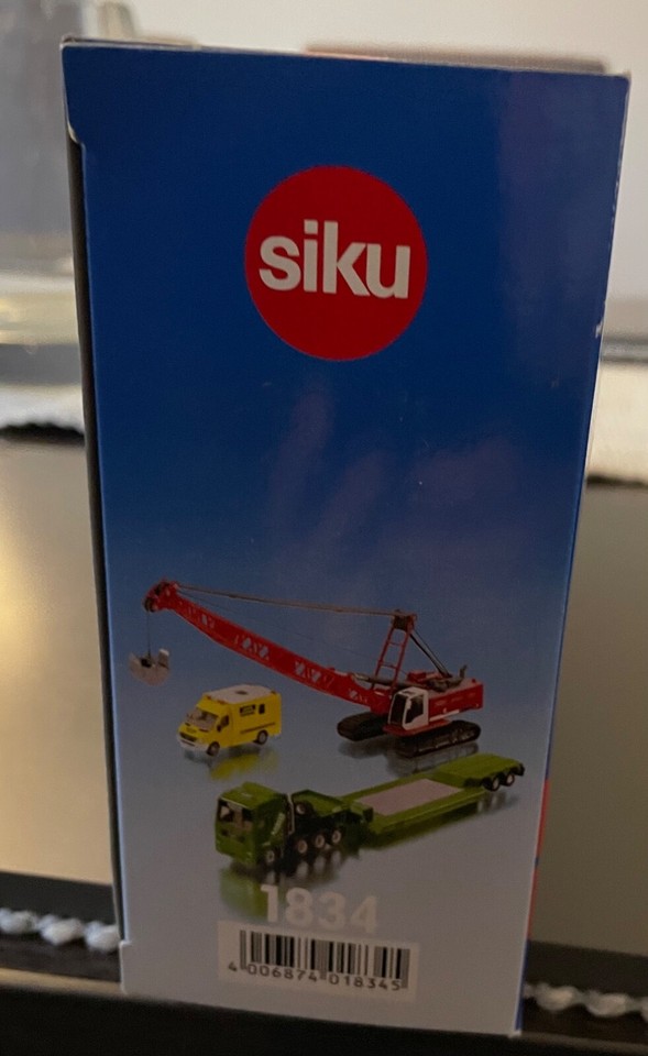 siku 1-87 1834 Heavy Haulage transporter with excavator and service ...