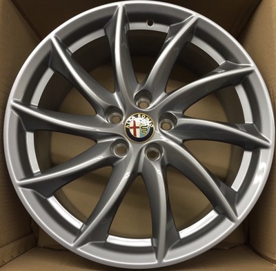Alfa Romeo Original Felgen Giulia Wheels Rims Velgen Jantes Cerchi | My ...