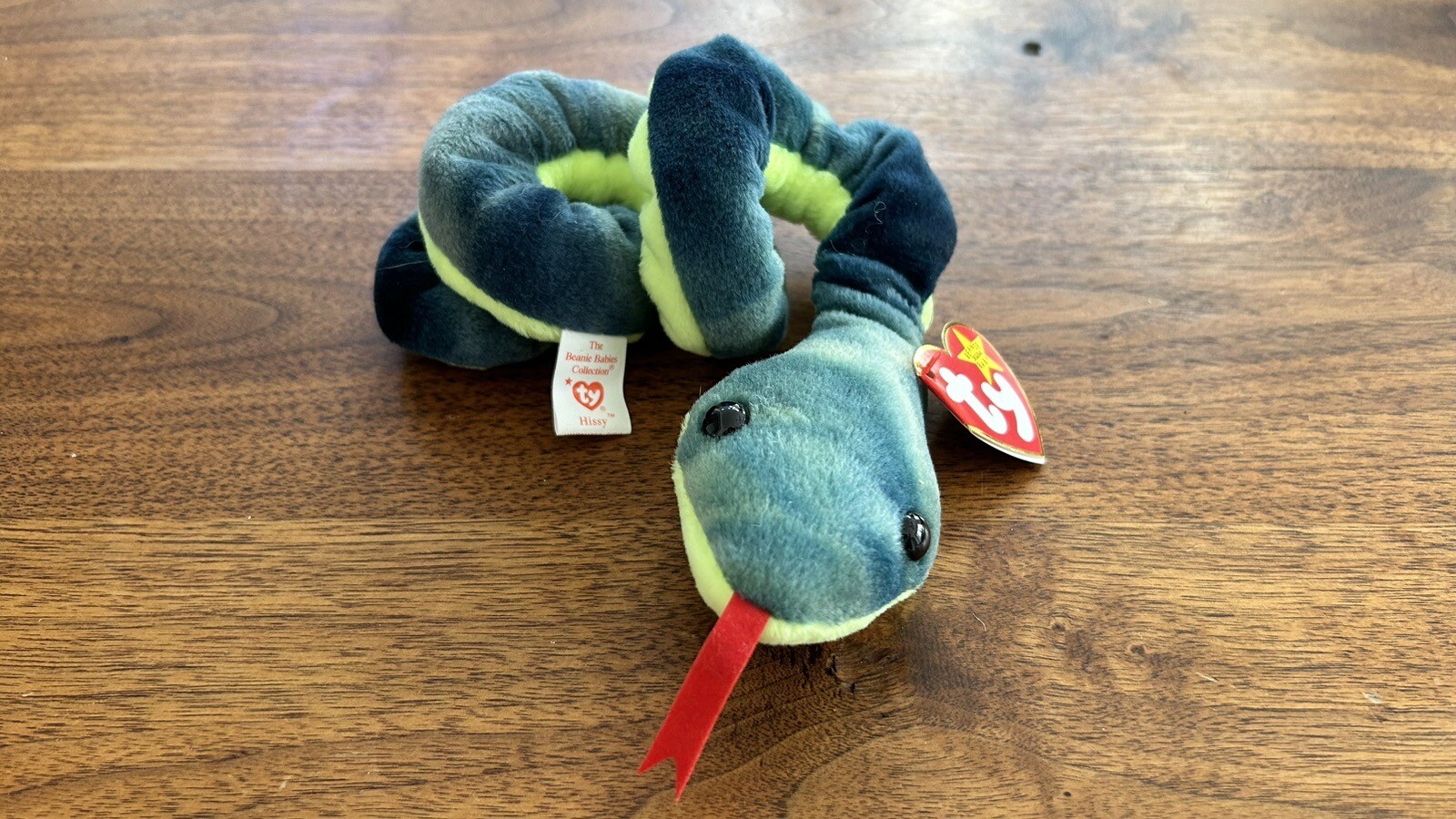 1997 TY BEANIE BABY HISSY THE SNAKE WITH HANG TAG EXCELLENT 8421041855 ...