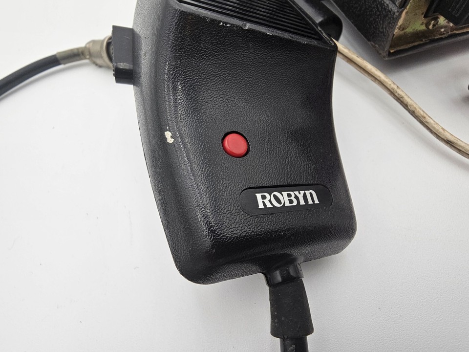 Robyn GT-7C CB Radio 23 Channel Transceiver 5 Watts (See Description ...