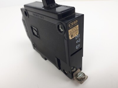 Fuse Blocks & Holders - Ceb