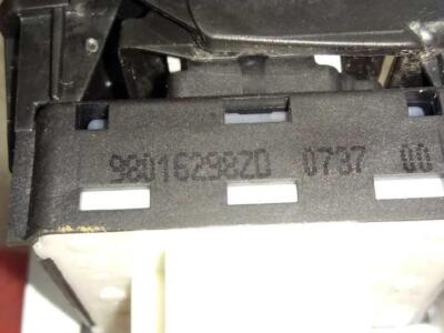 98016298ZD Comando Alzacristalli Anteriore Sinistro per CITROEN C3 * 20 ...