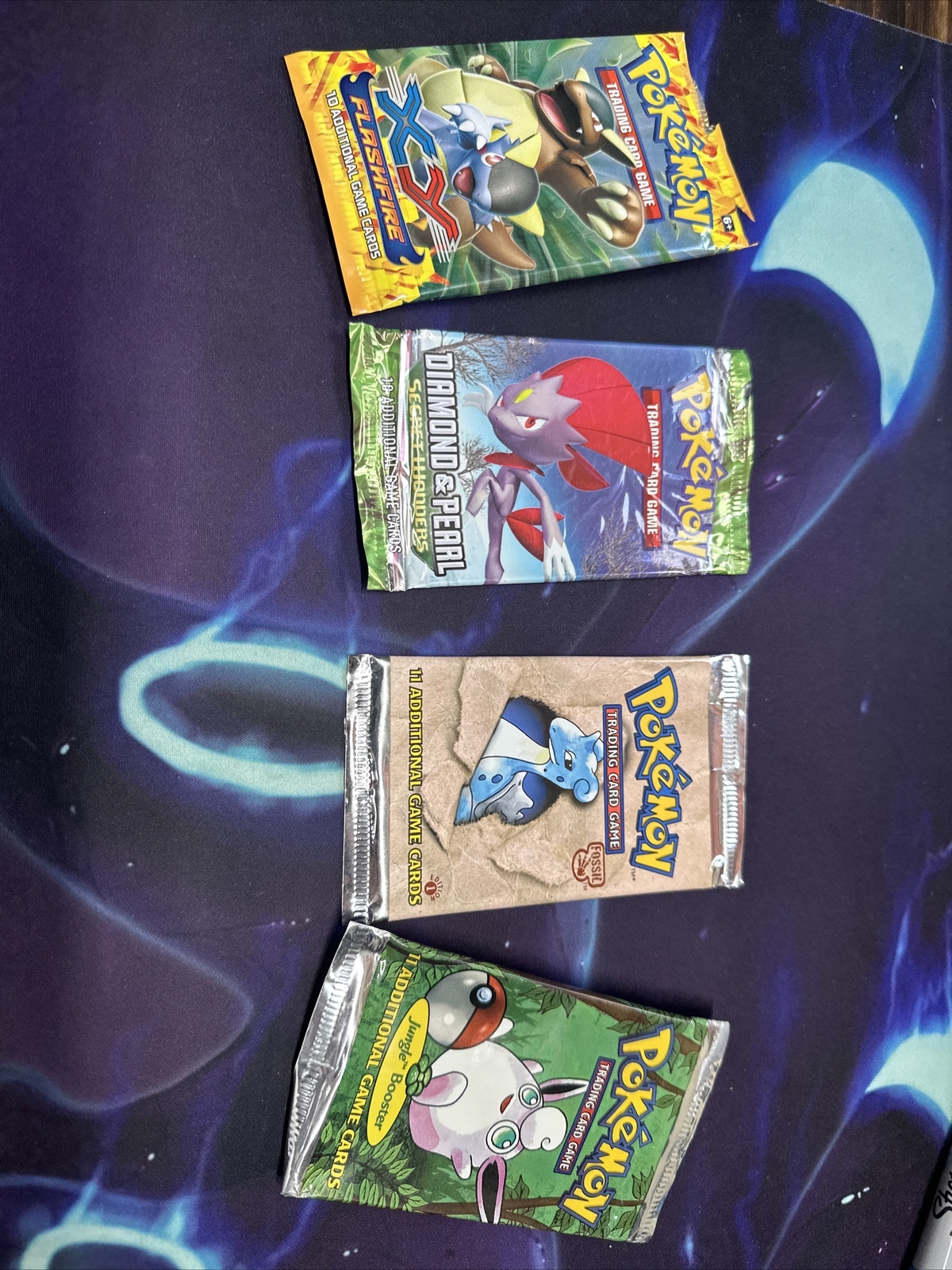 Pokémon EMPTY Fossil 1st Edition Booster Pack NO CARDS Lapras Art ...