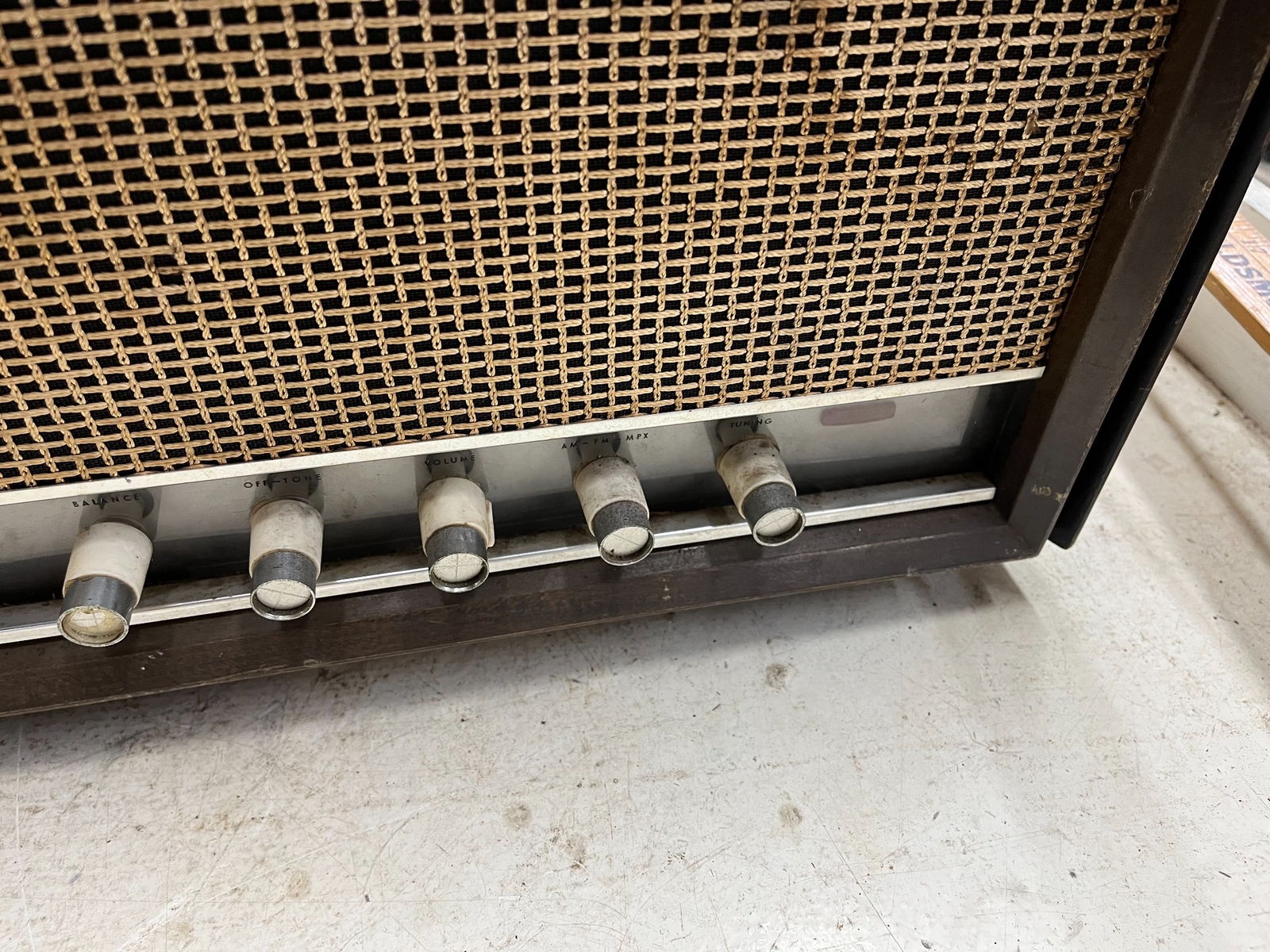 Vintage JVC Delmonico Vacuum Tube Radio Model FMS-413U