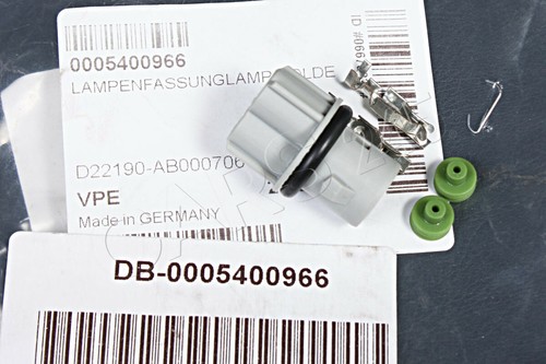 Genuine MERCEDES Side Marker Light Bulb Holder 1pcs 0005400966 | eBay