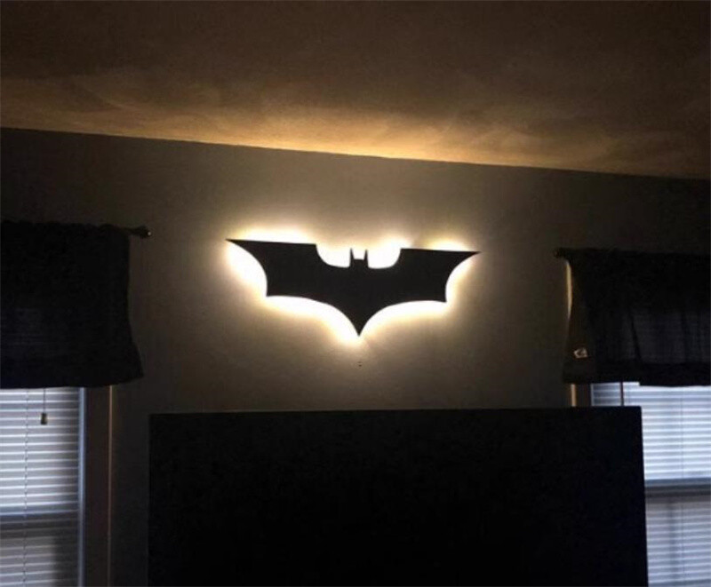 The Batman Logo LED Night Light Wireless Remote Control Lamp Atmosphere ...