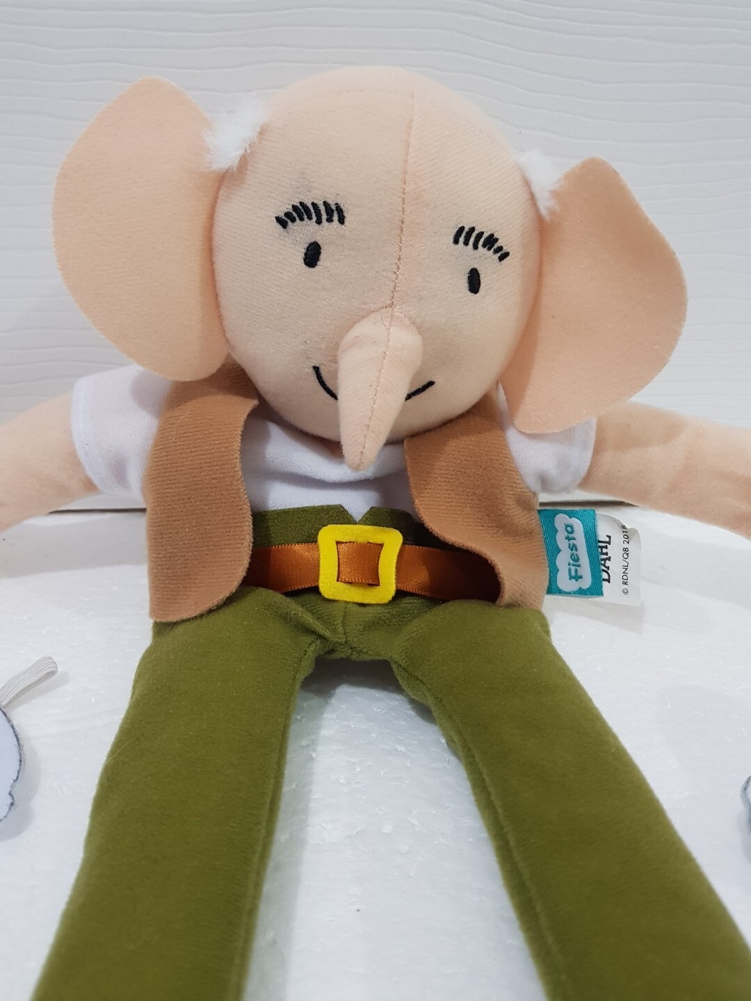 Fiesta Crafts Roald Dahl The BFG Hand Puppet & Finger Puppets Set for ...