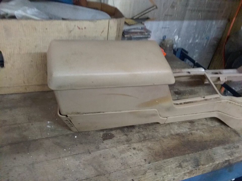1984-1996 Jeep Cherokee XJ Center Console Assembly Tan | Private Label ...