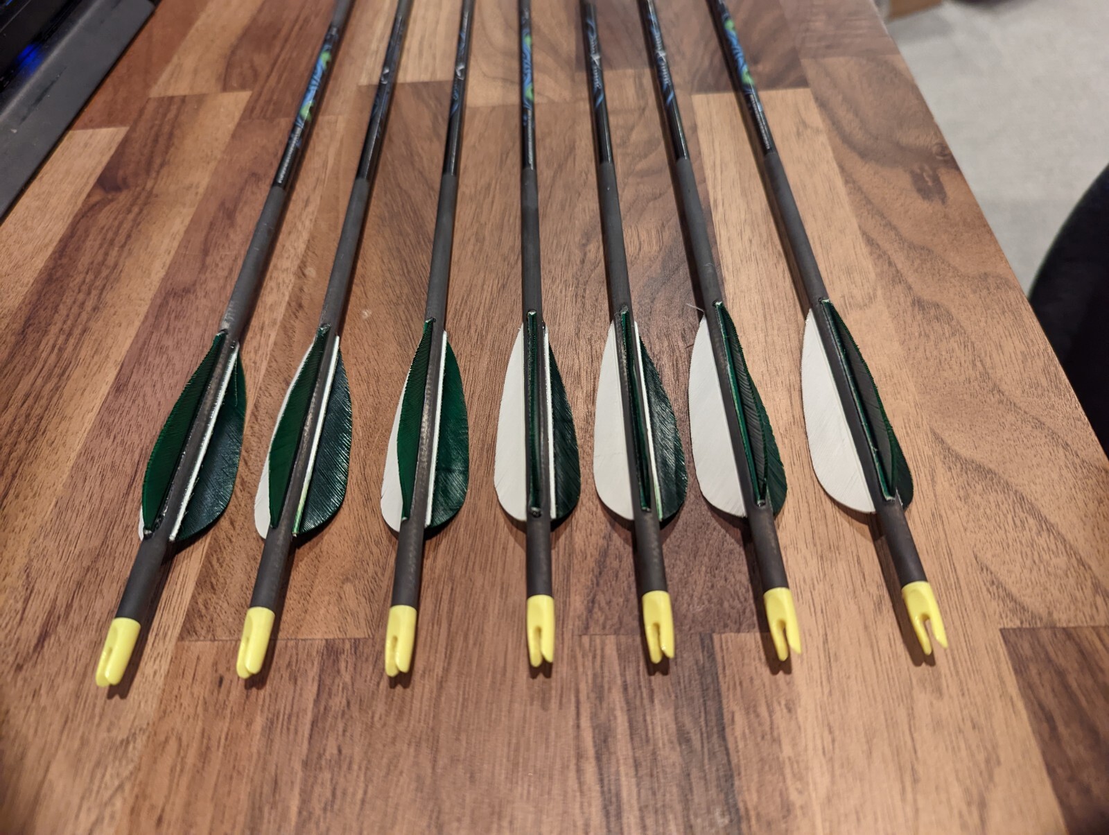 Carbon Express Predator II Arrows | eBay