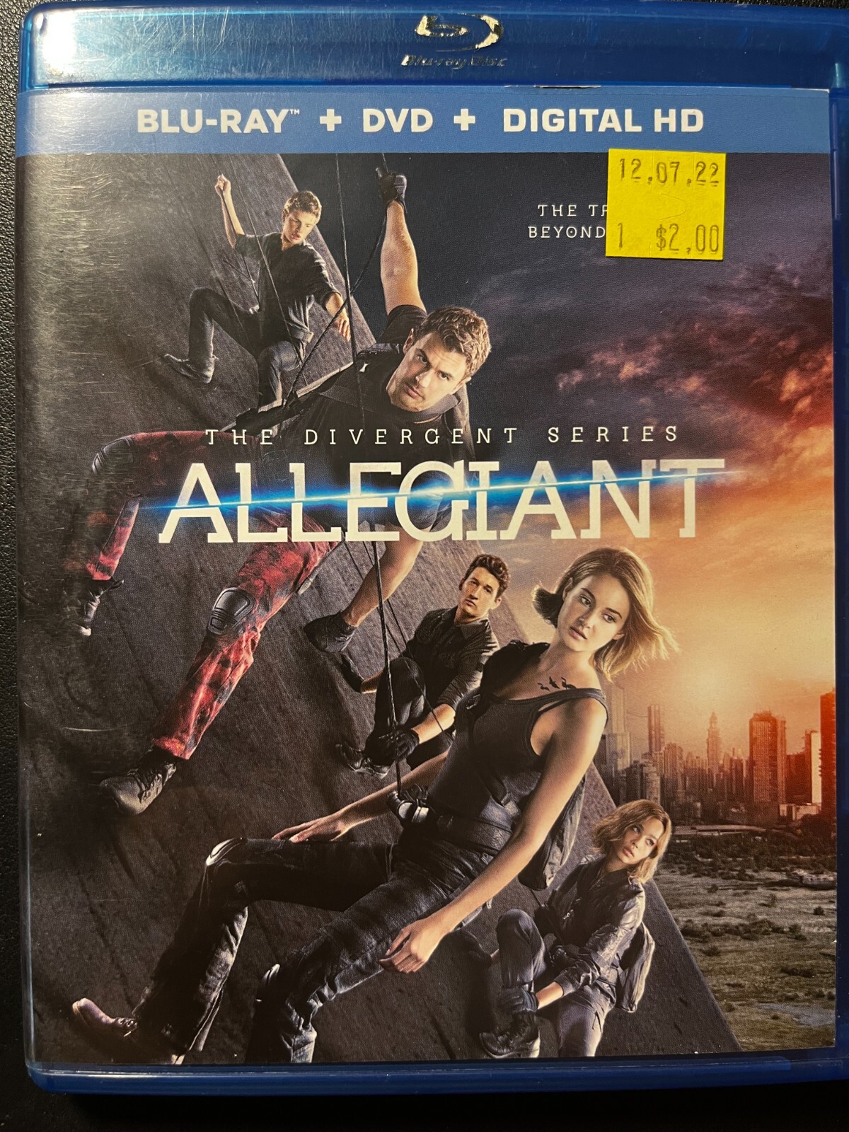 The Divergent Series - ALLEGIANT - Blu Ray + DVD - NO DIGITAL COPY ...