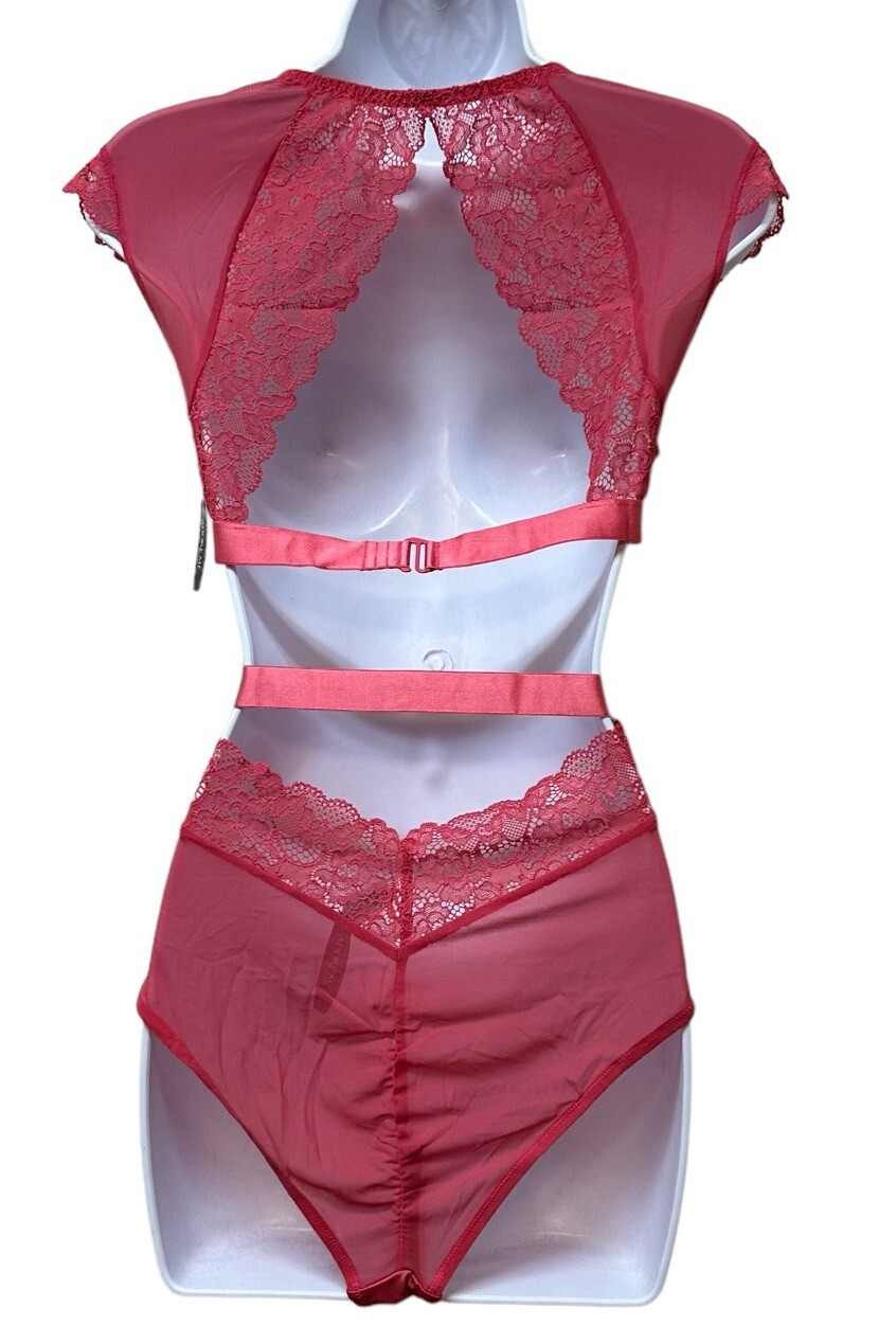 Adore Me 2 Pc Bra Set Pink Bralette & Matching Panties Lace Cap Sleeve ...