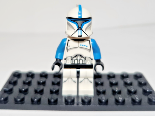 LEGO Star Wars Phase 1 Clone Lieutenant Minifigure 75085 GENUINE | eBay