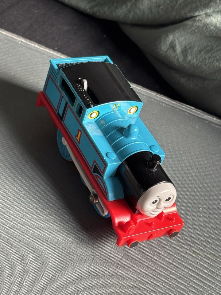 Tomy Thomas The Tank Engine Trackmaster (2002) Fully functional | eBay