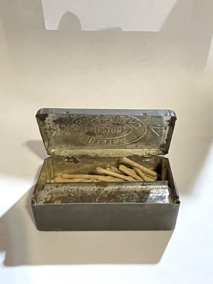 Antique R. Bell & Co No. 4 Vesta Tin Match Box Safe New Zealand ESTD ...