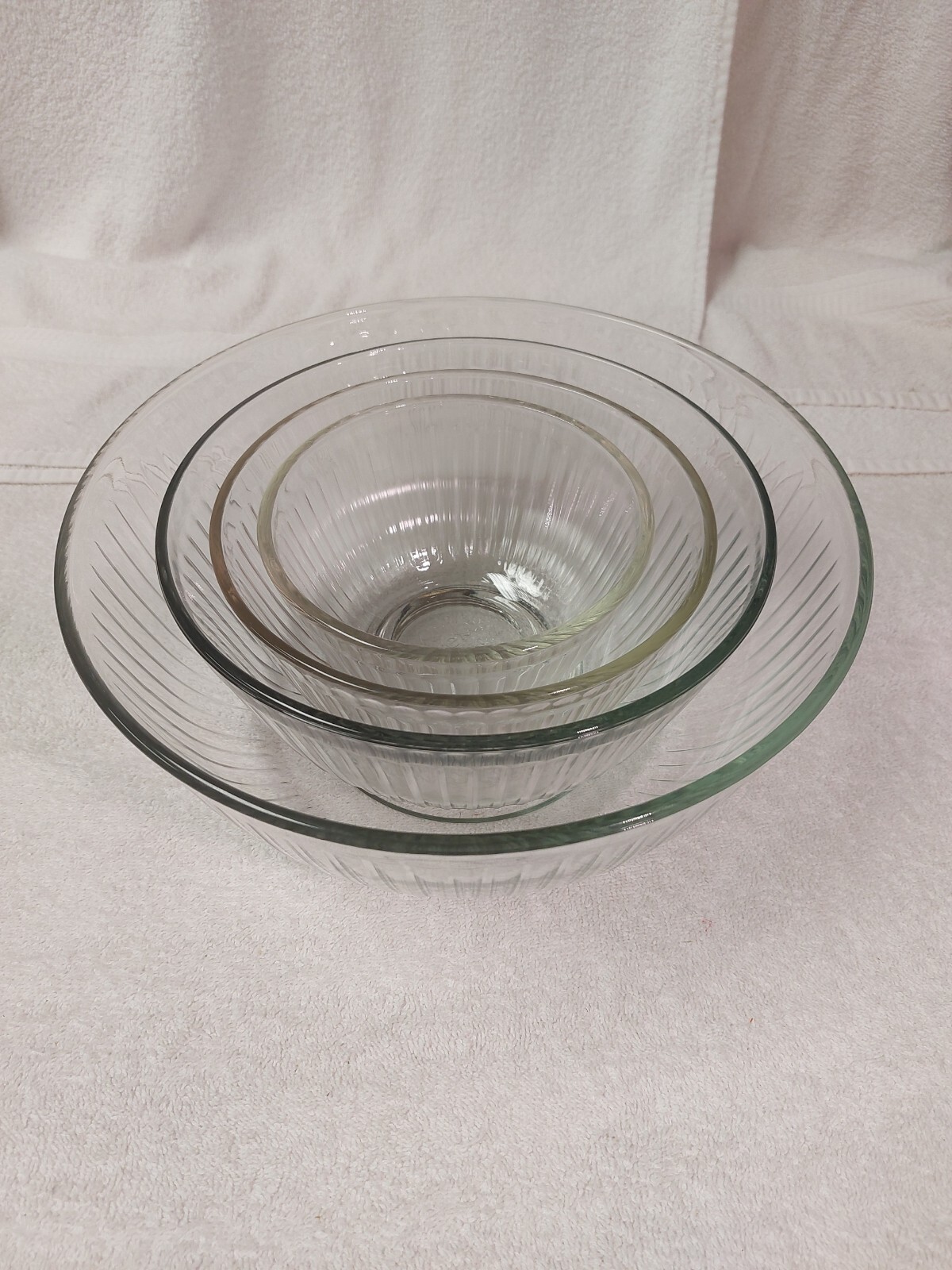 Vintage Pyrex Set of 4 Clear Ribbed Nesting Mixing Bowls No Chips 7401-7404-S | eBay