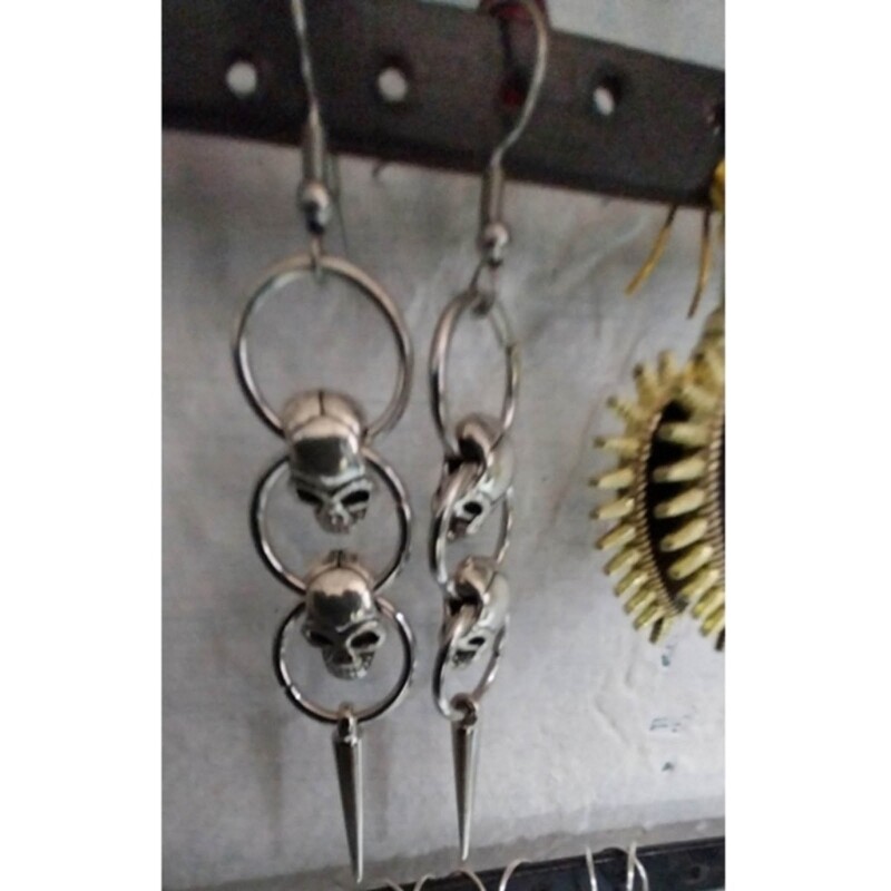 1 Pair Skull Exaggerate Ear Drop Earrings Halloween Costume Accessories ...