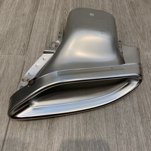 Mercedes Benz W205 C-Class Rear LH Exhaust Tip Bezel Trim Chrome NEW ...