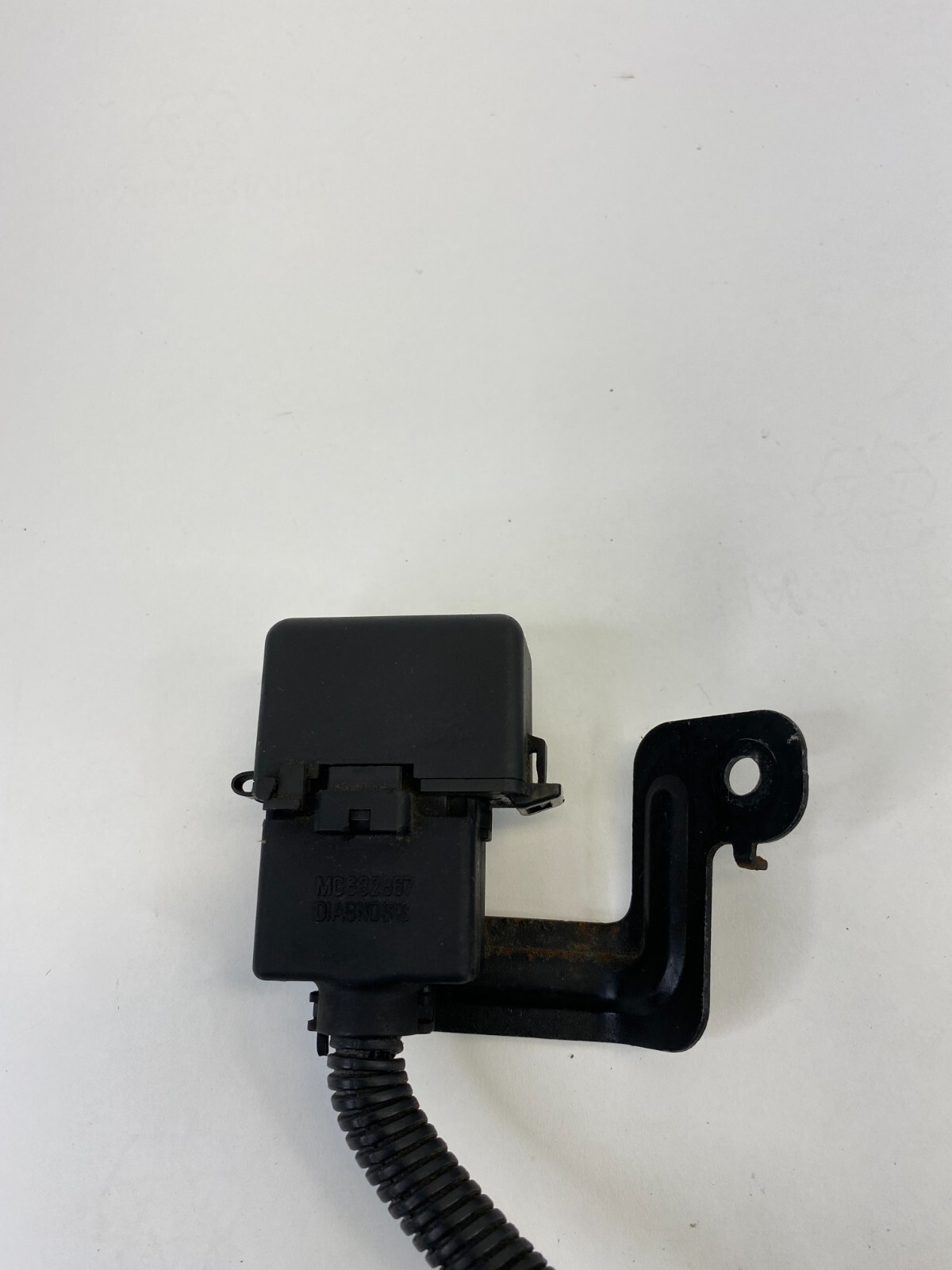 11-16 Kia Optima Diagnostic Plug Port Socket Connector Module Black OEM ...