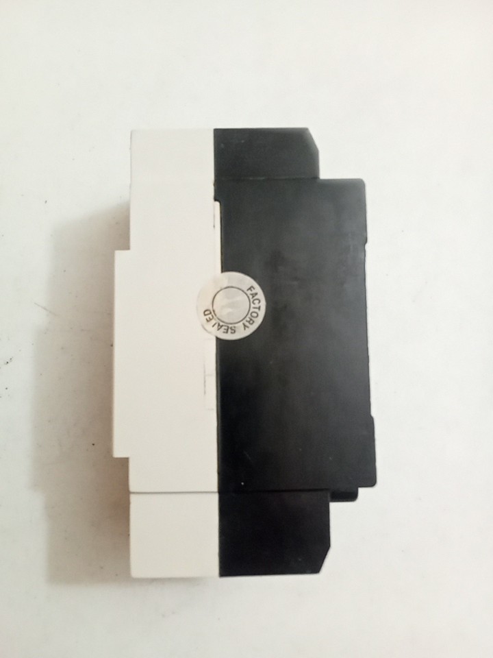Eaton/Cutler Hammer GD2015 2 Pole 15Amp 600 Vac Circuit Breaker GD 14K ...