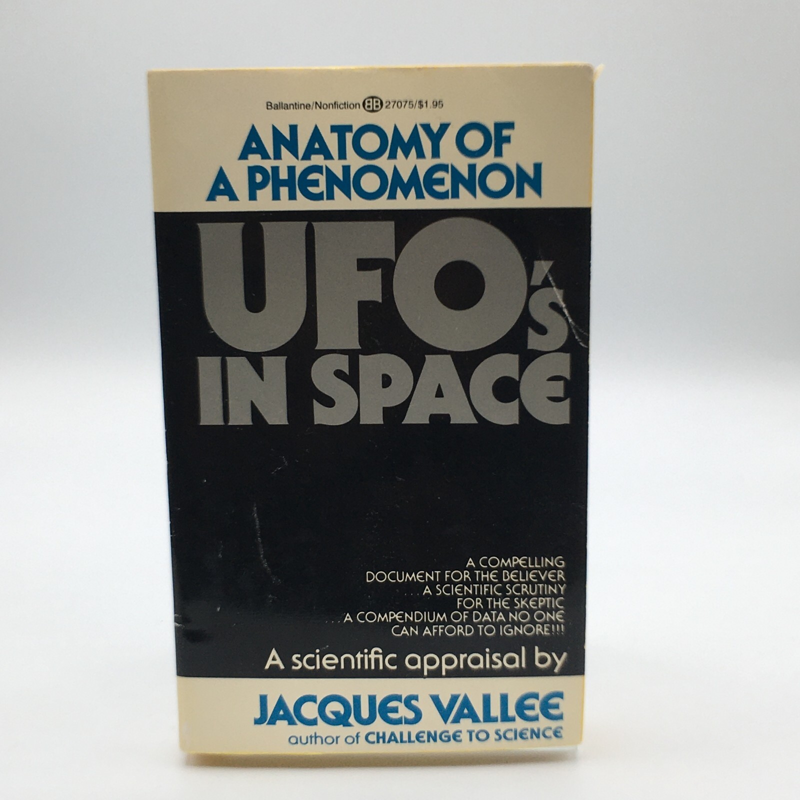 UFO's in Space : Anatomy of a Phenomenon by Jacques Vallee 1977 Mass ...