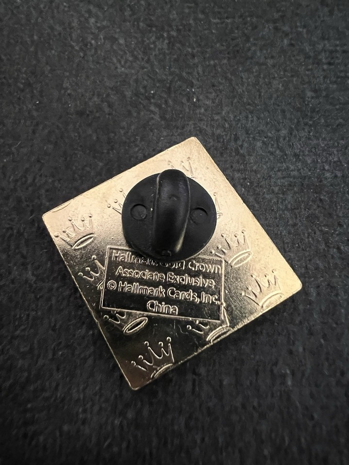 Hallmark Keepsake 2006 Ornament Premiere Metal Lapel Pin Event ...