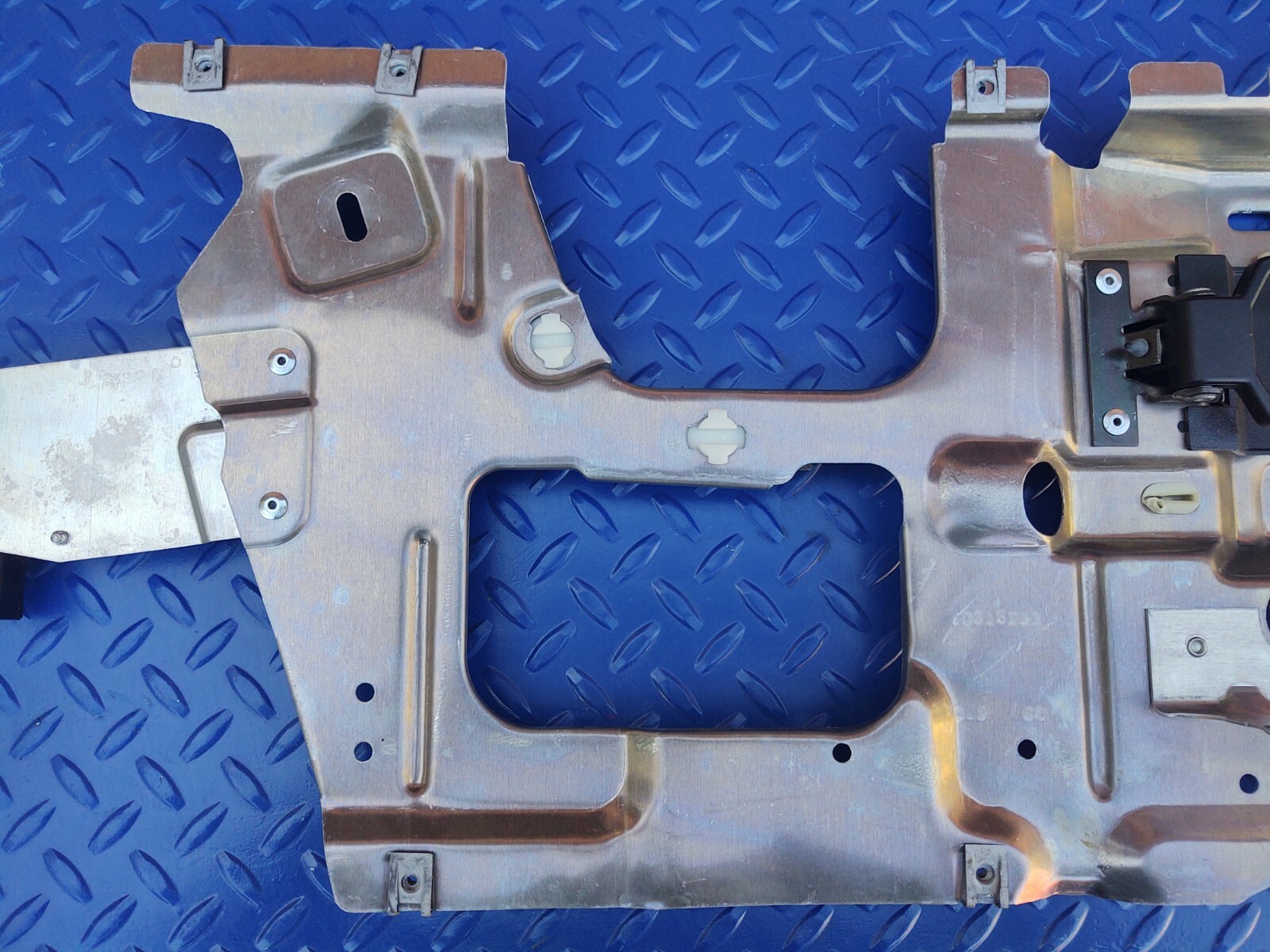 1994-1996 Chevrolet Corvette Driver Side Inner Door Handle Mounting ...