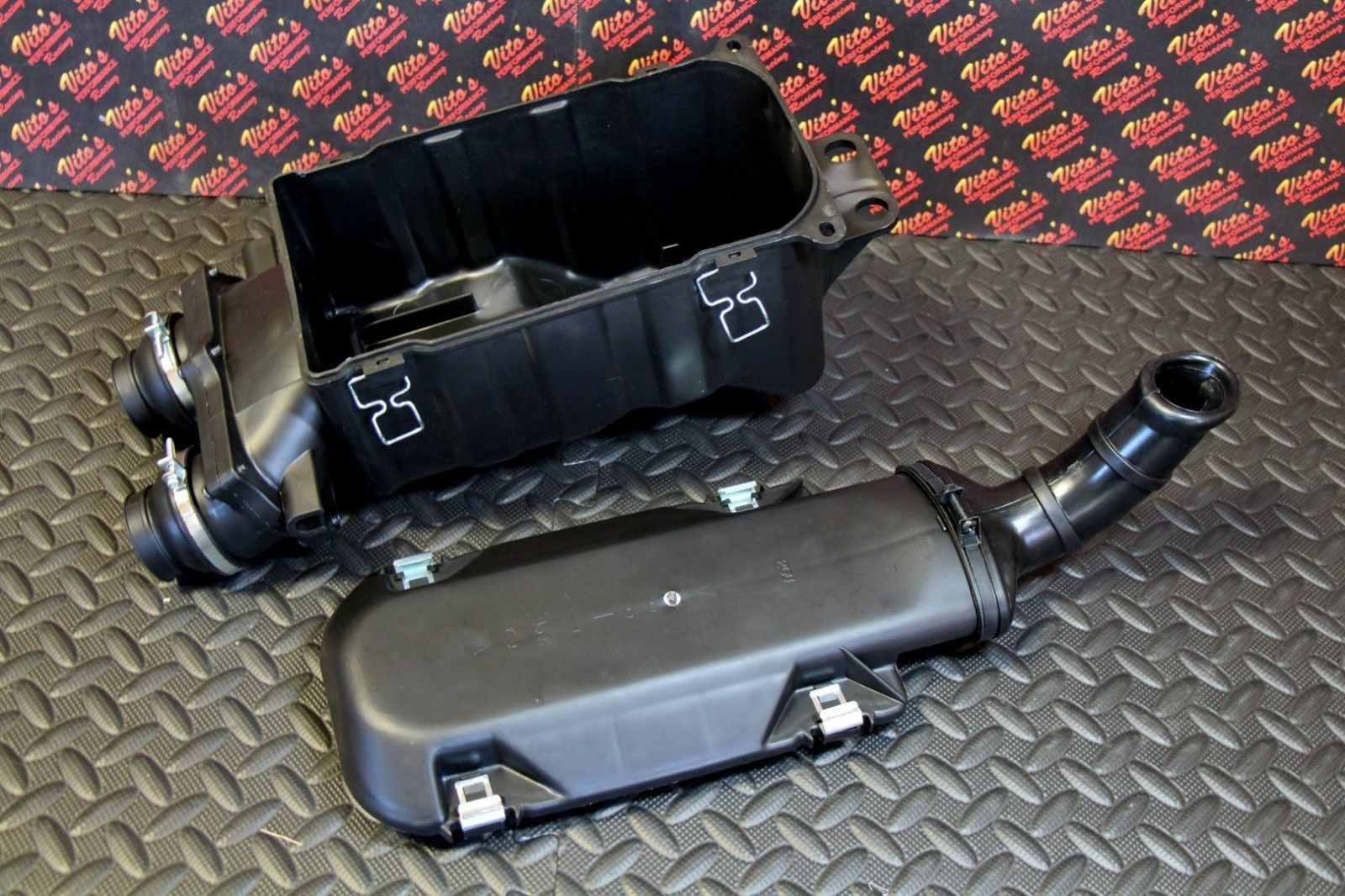 NEW Yamaha Banshee OEM factory stock airbox FULL KIT with lid + snorkel ...