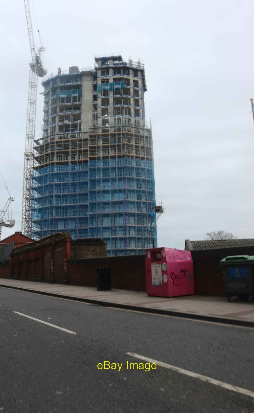 Photo 6x4 Tower block under construction by Plaistow Station West Ham ...