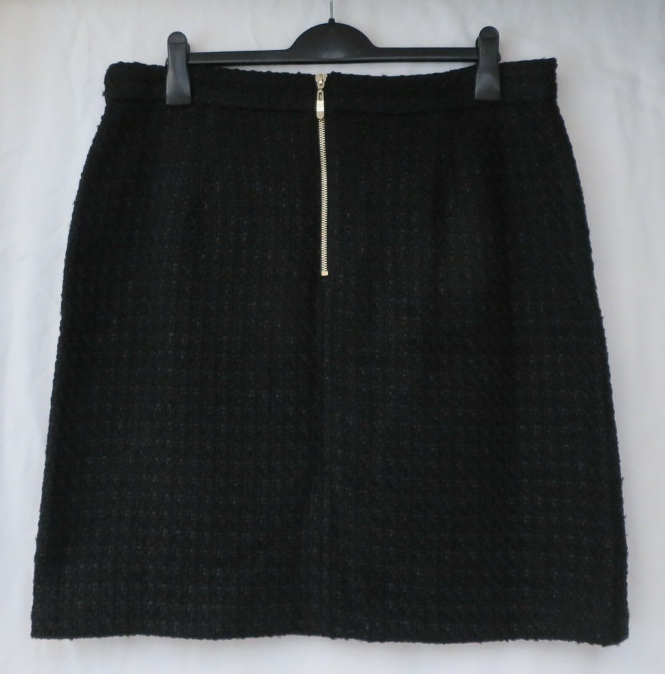 LADIES MARKS AND SPENCER BLACK LINED SKIRT WITH WOOL SIZE 18 | eBay UK