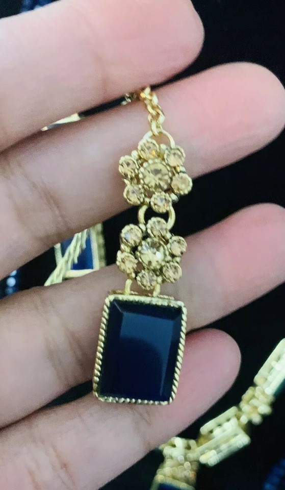 NWOT Faux Navy Blue Color Stone And Imitation Crystal Layer Necklace ...