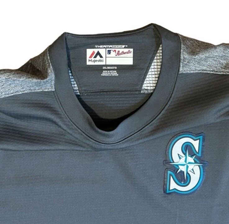 Majestic Men's Seattle Mariners Graphite Authentic Tech Fleece Pullover ...