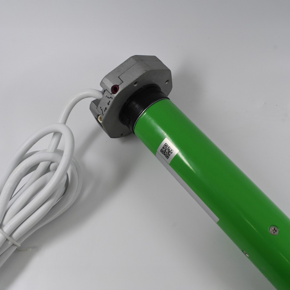 ALEKO DM45R AC Tubular Motor for Retractable Patio Awning With Remote ...
