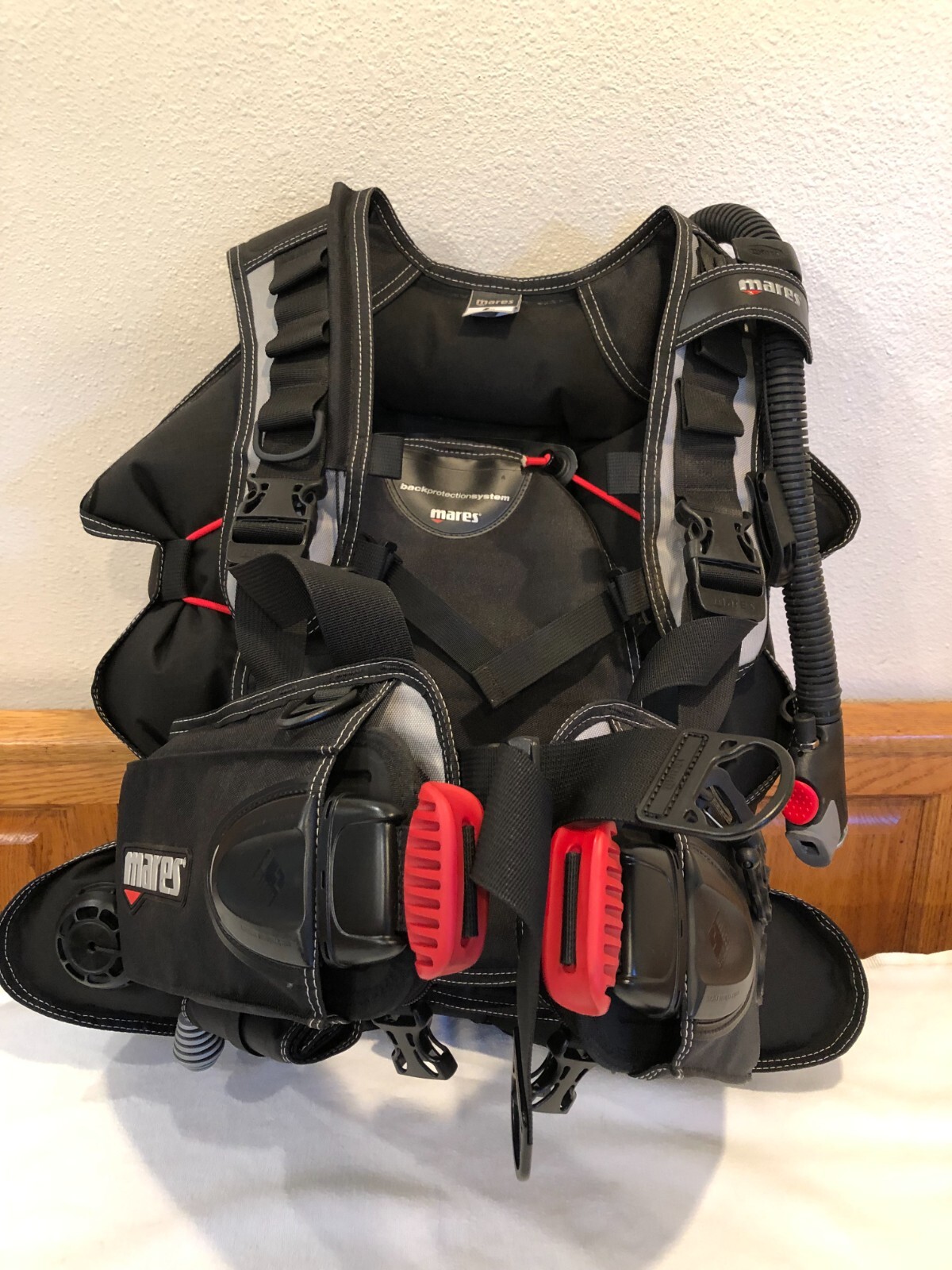 Mares Pegasus BCD with MRS Plus Weight Pockets, Black - Large | eBay