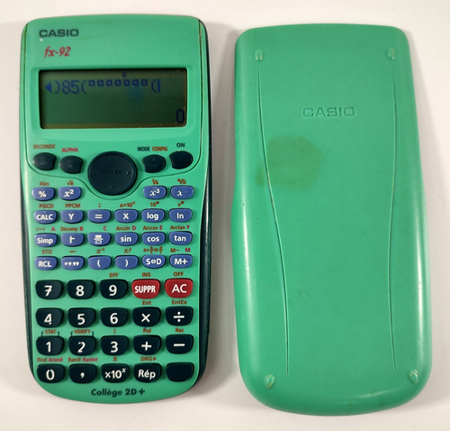 Calculatrice Casio FX 92 College 2D+ avec pile Envoi rapide et suivi | eBay