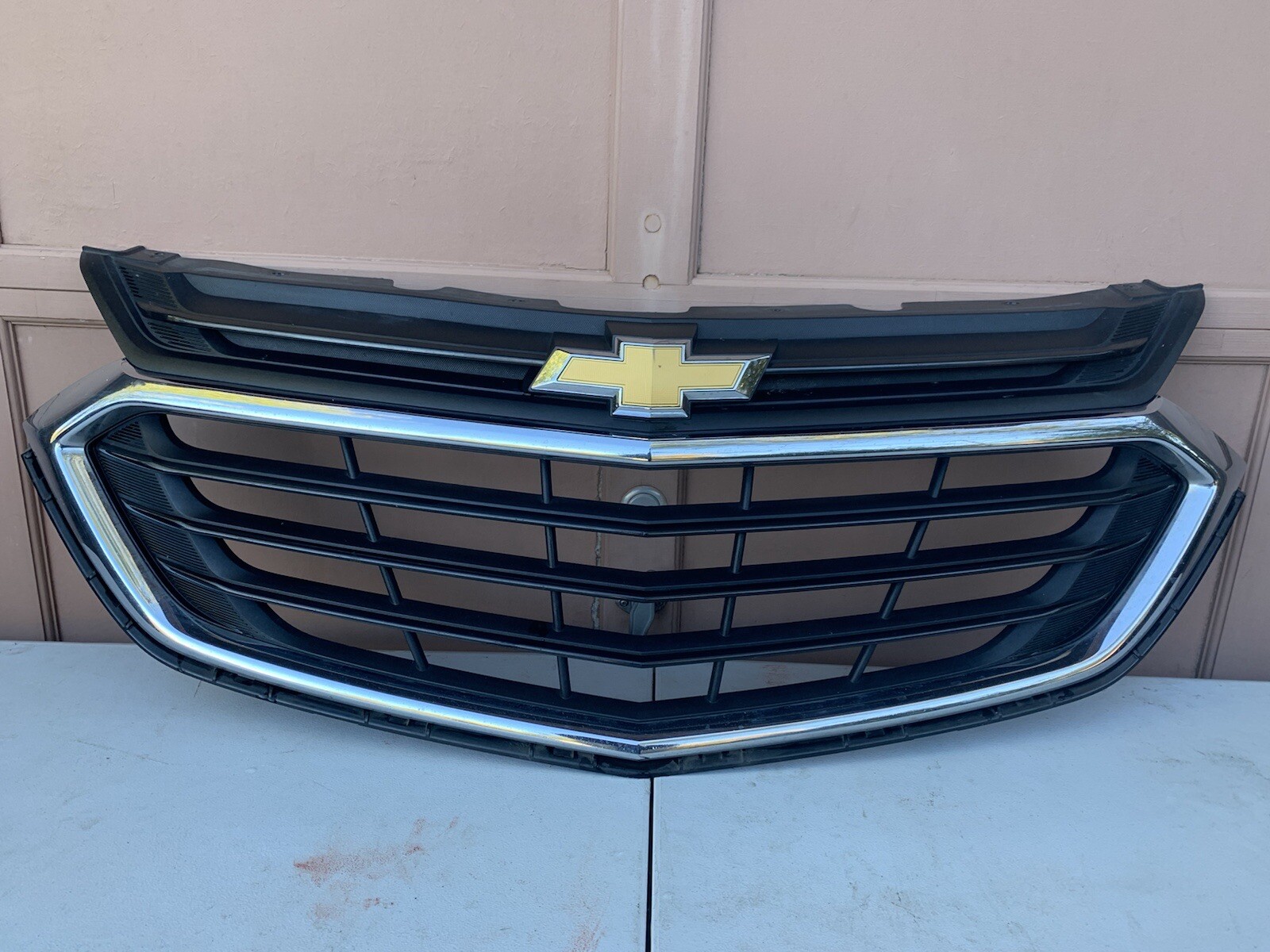 OEM 2018-2020 Chevy Equinox Bumper Grille 84150736 / 84150748 | eBay