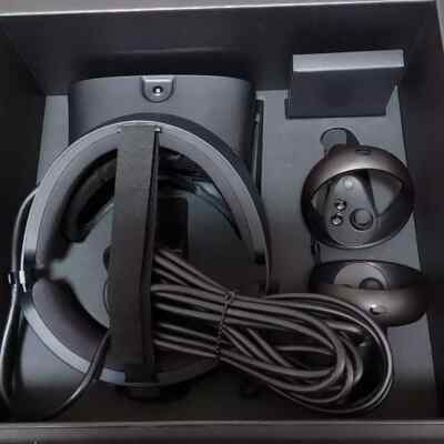 Oculus Rift S Headset & Controllers- New in box, Never opened | eBay