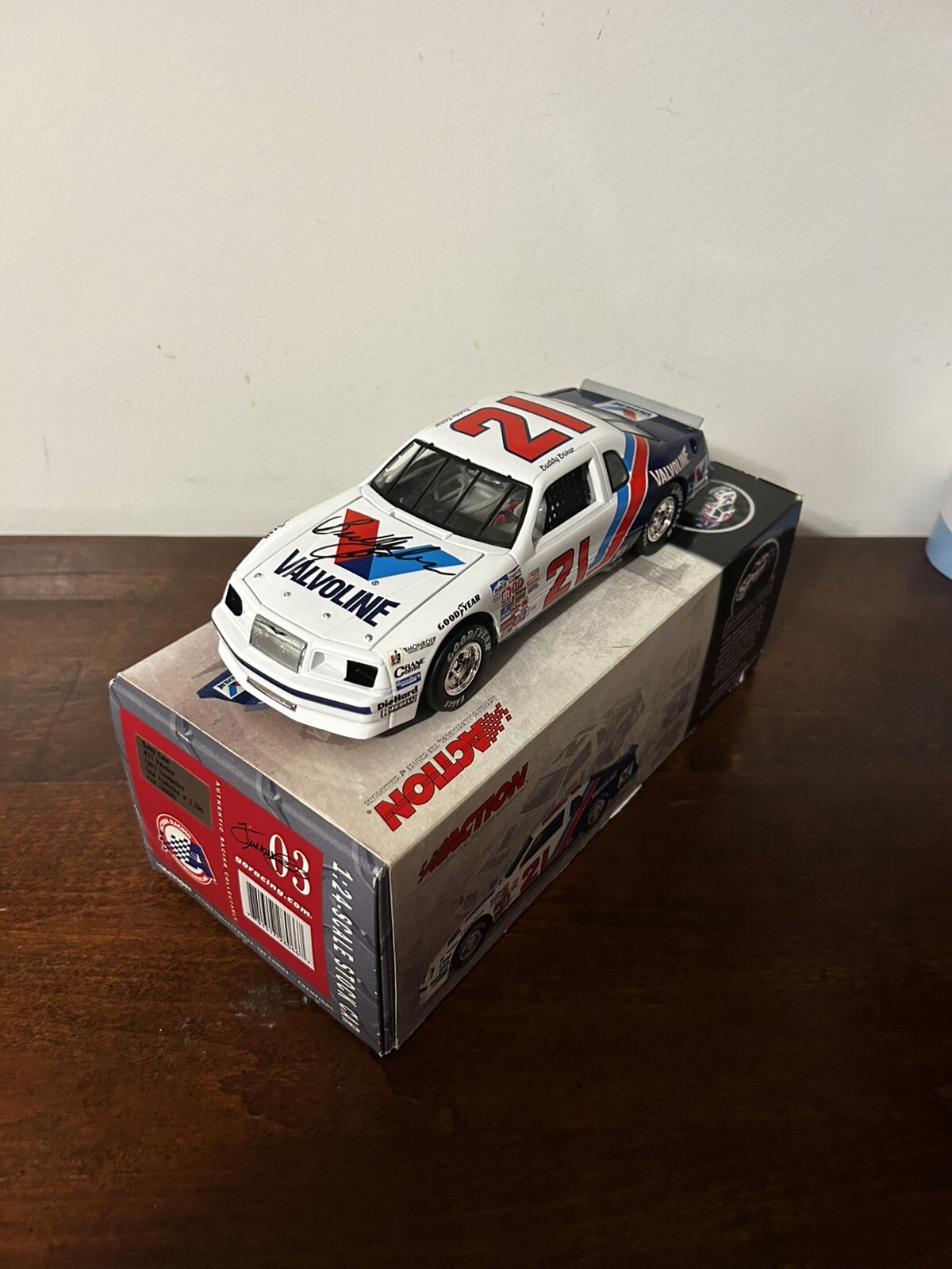 AUTOGRAPHED 1983 Buddy Baker #21 Valvoline Ford Action NASCAR Diecast 1 ...