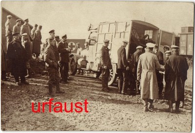 German WWI Ambulance Truck Embarking Casualties Gouzeaucourt Photo | eBay